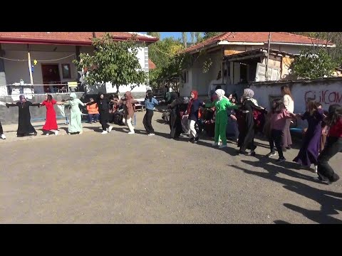 BİRCAN İLE HARUN UN DÜĞÜN MERASİMİ PART- 1 YÖRÜKLÜ KÖYÜ