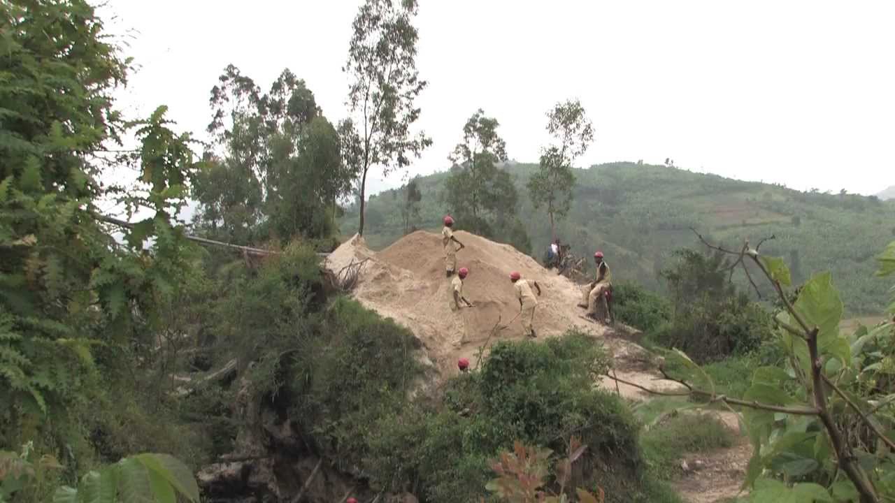 Raw Minerals & Mining in Rwanda - YouTube