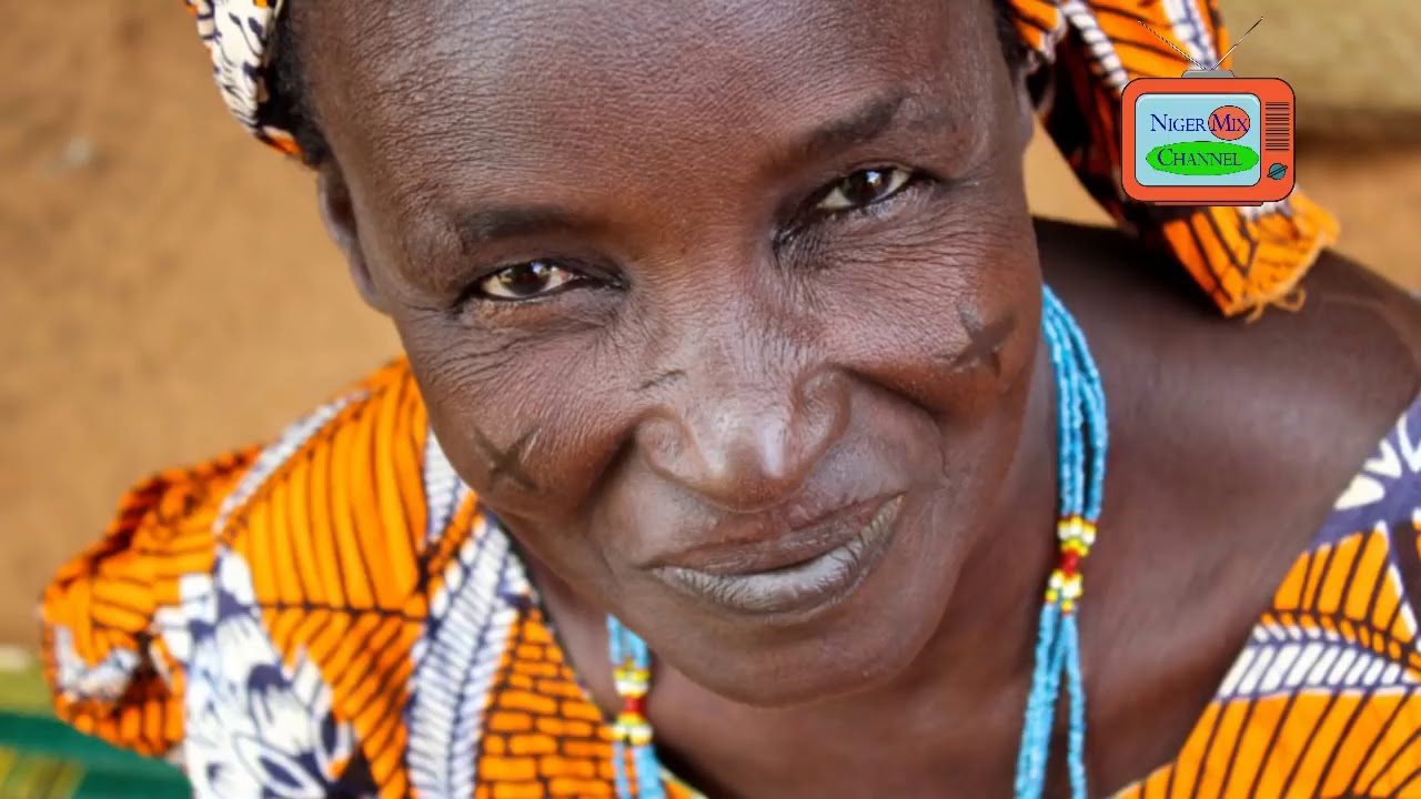 Hama Dabjé - Sala dounga go dandjo bon [Zarma doni] - YouTube