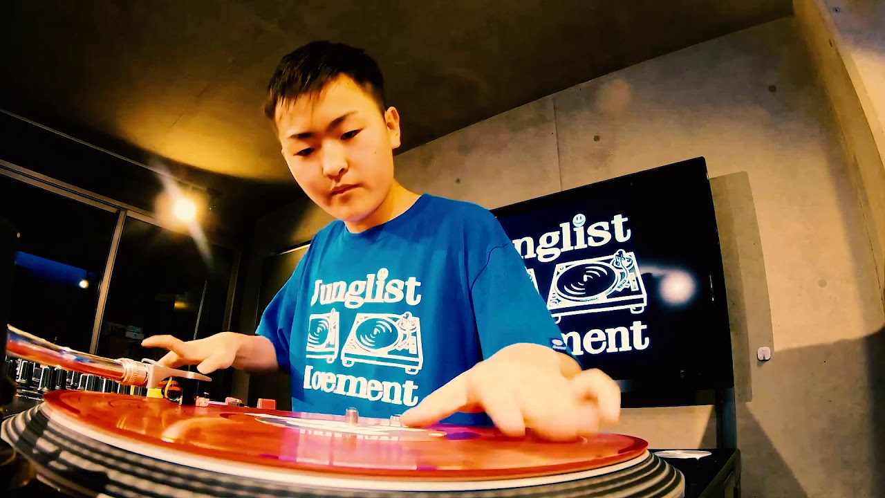 DJ Rena DMC World DJ Champ - junglist-movement.com - YouTube