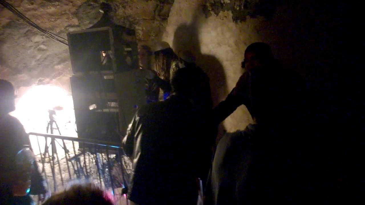 Inauguration Cave #4 Bourges Dub Sound System ! [ HD 720p ] - YouTube