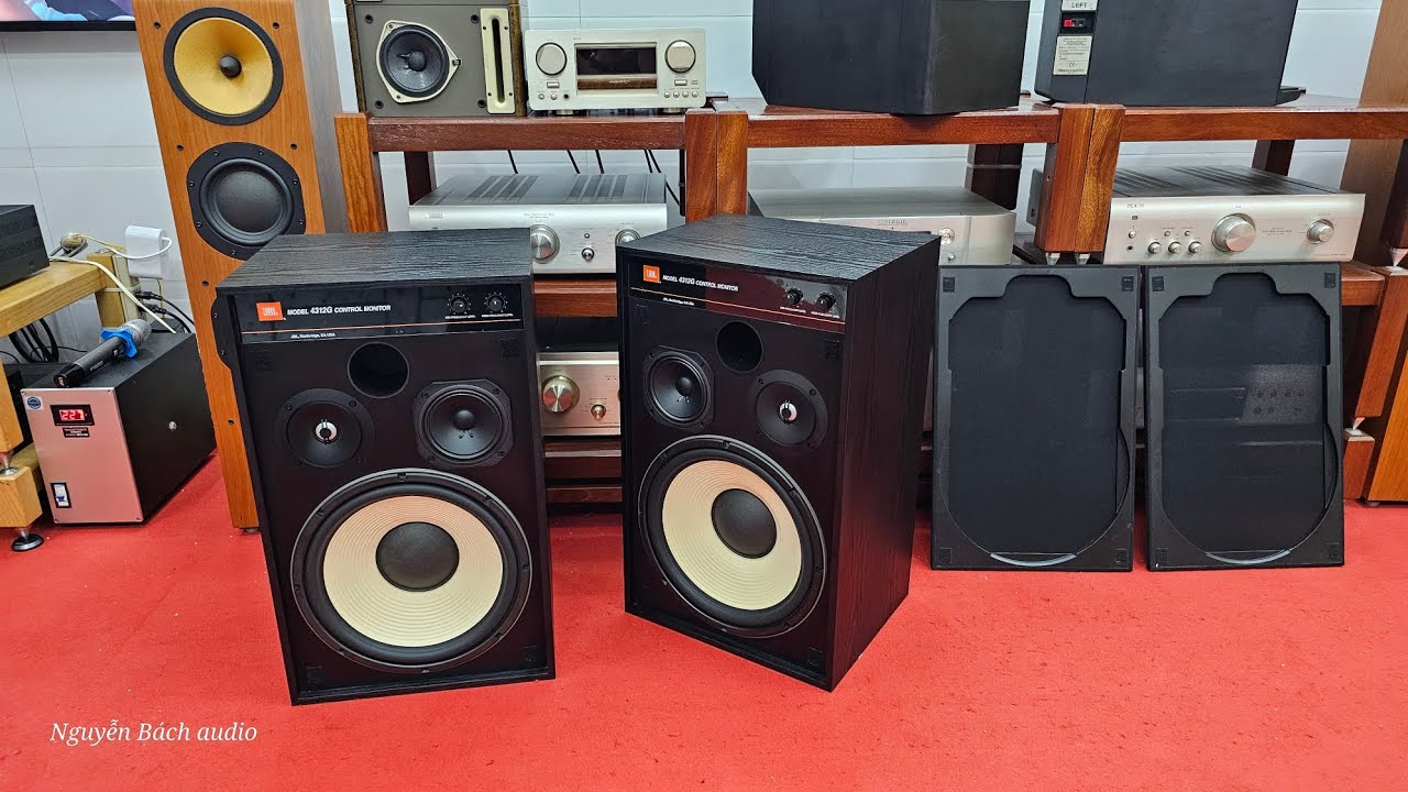 JBL 4312G - phiên bản cao cấp nhất của 4312 cập bến ngày cuối năm ...