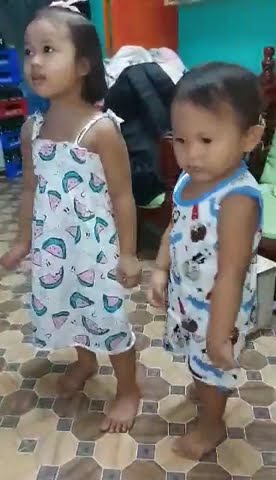 Tiktok Famous Filipino Kids Dancing - Hala Hataw! - YouTube