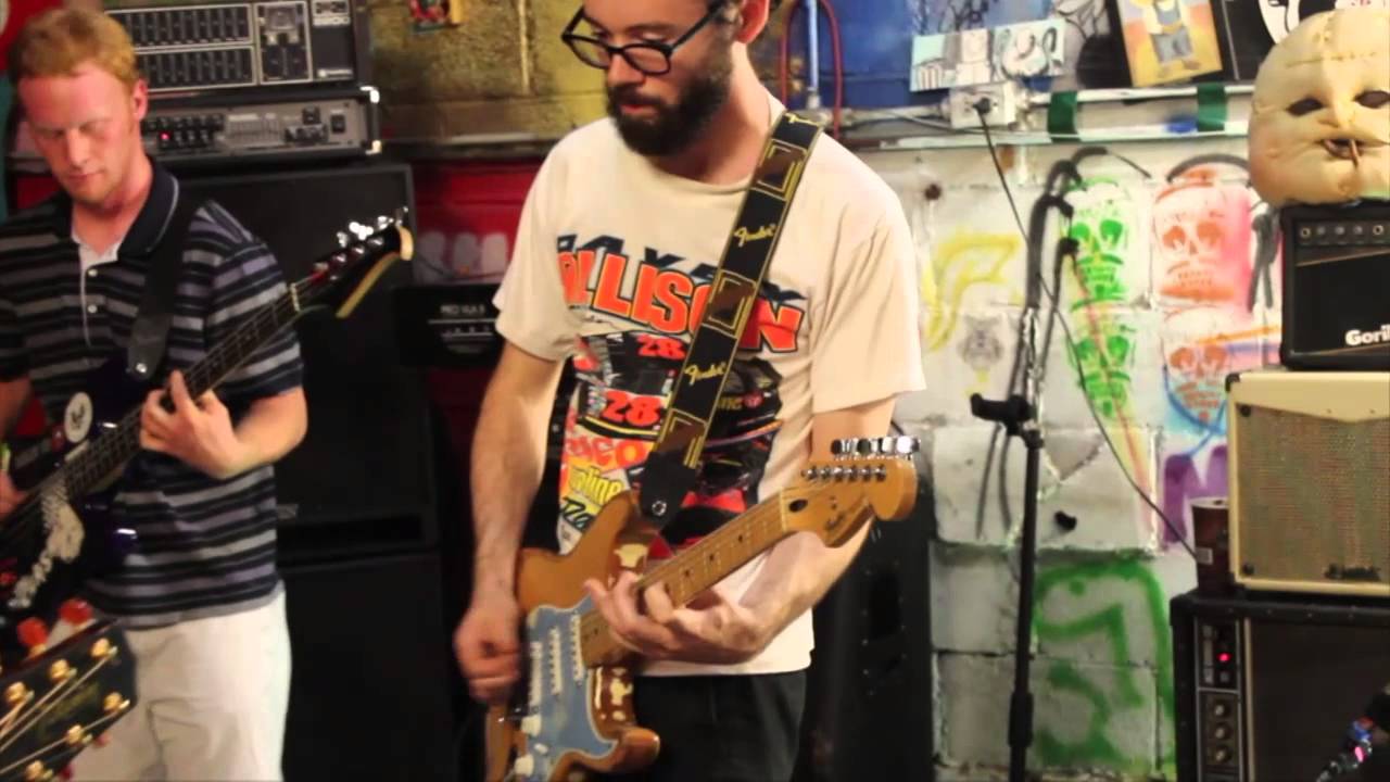 Pill Friends | Worthless | A Shards Session - YouTube