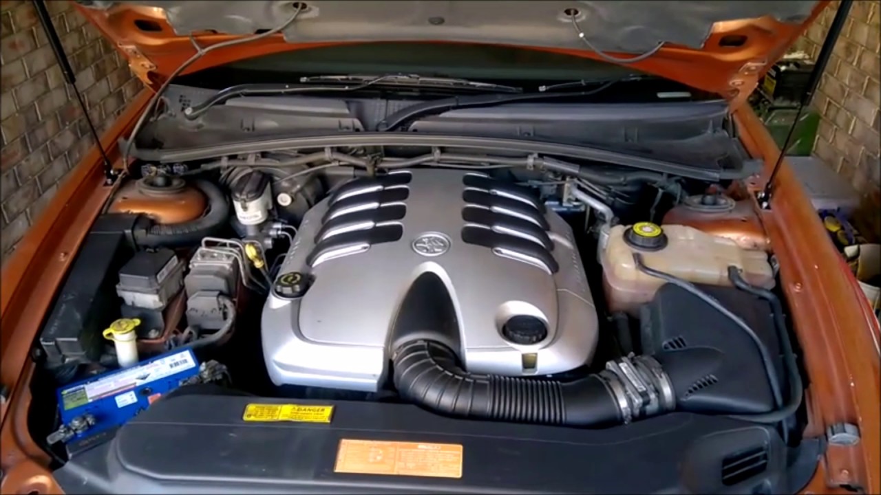 Commodore SS VT II - 5.7 ltr Gen III V8 LS1. Pulled her out of storage ...