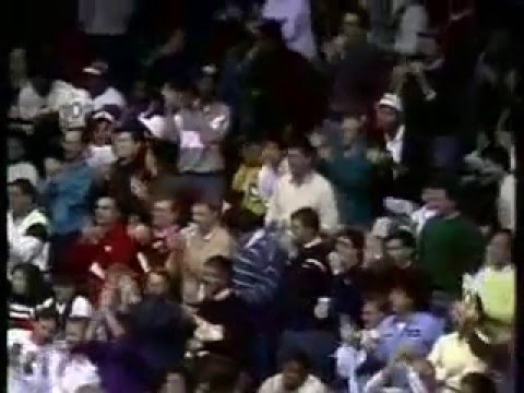 Michael Jordan VS Dominique Wilkins feat R.kelly - YouTube