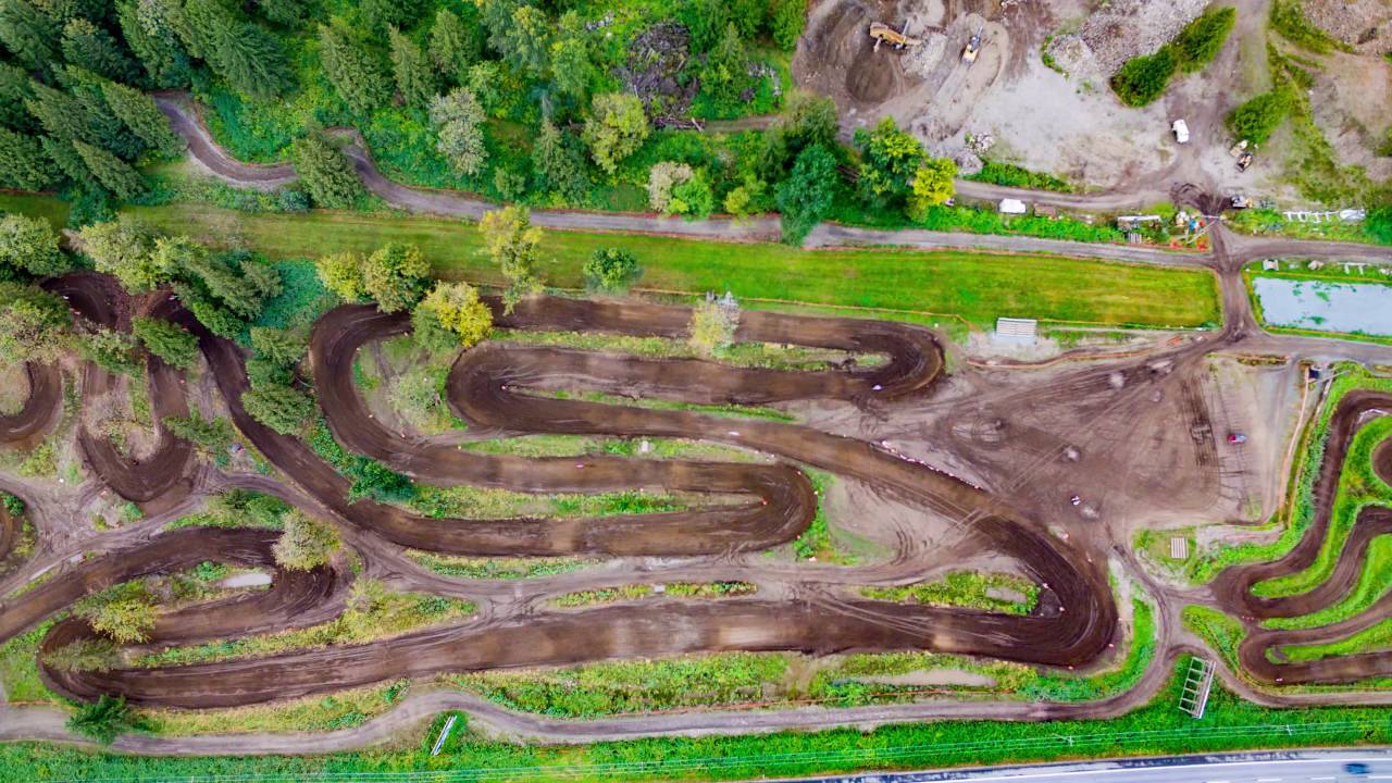MX 4K Popkum BC - YouTube
