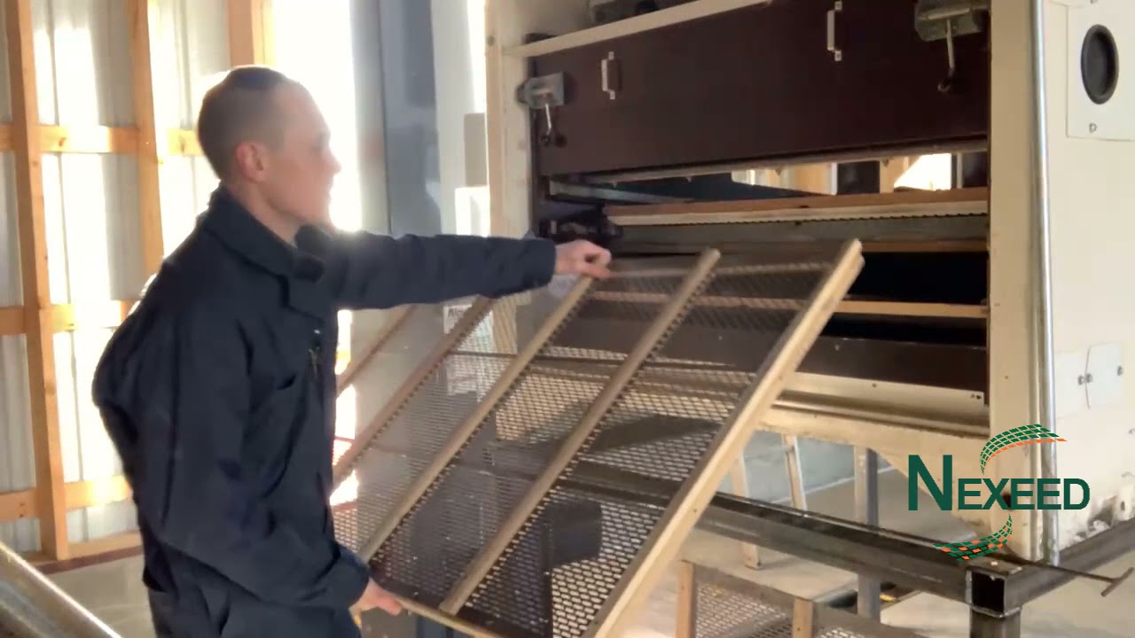 Quick Tip on Screen Changes for the CIMBRIA Delta Cleaner - YouTube