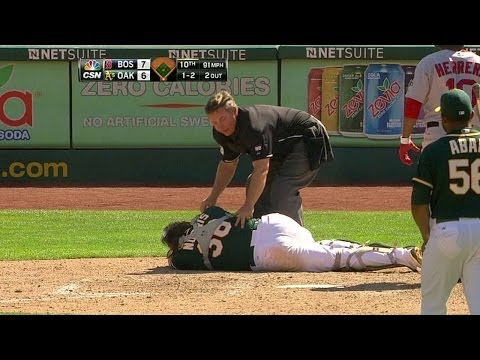 BOS@OAK: Norris gets hit on backswing, leaves game
