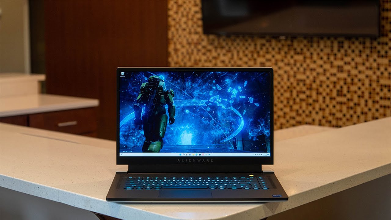Alienware X15 R2 Review: The Most Powerful Gaming Laptop Review - YouTube