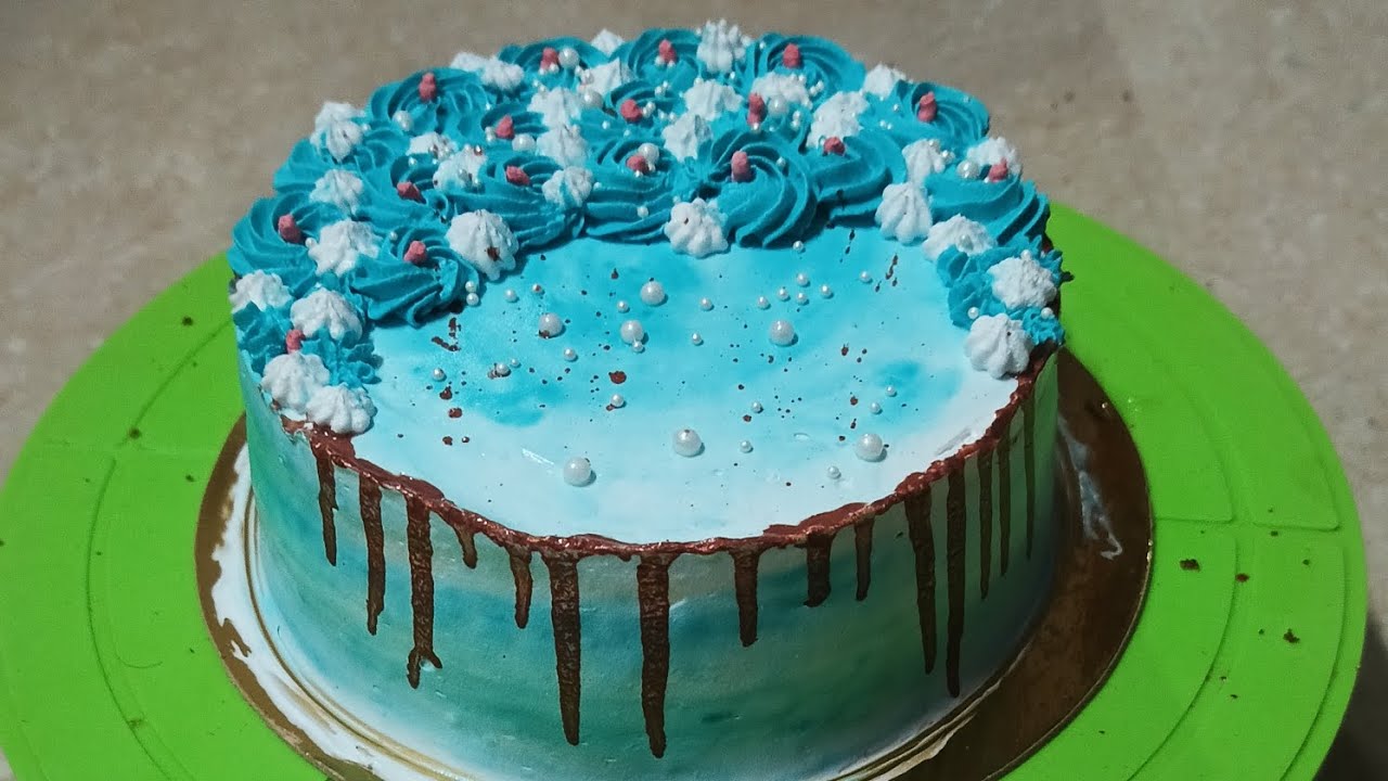Sky theme cake with simple decoration ideas.. cakr for beginners 🎂🎂🍰 ...