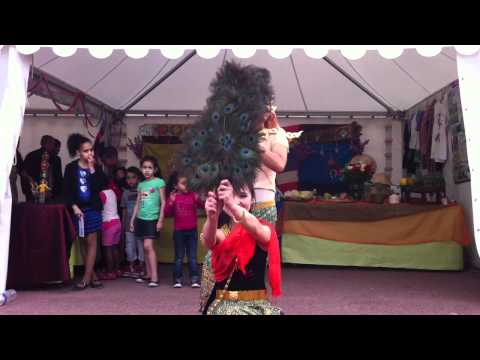 Fêtes consulaires 2012 - Danse traditionnelle thaïlandaise