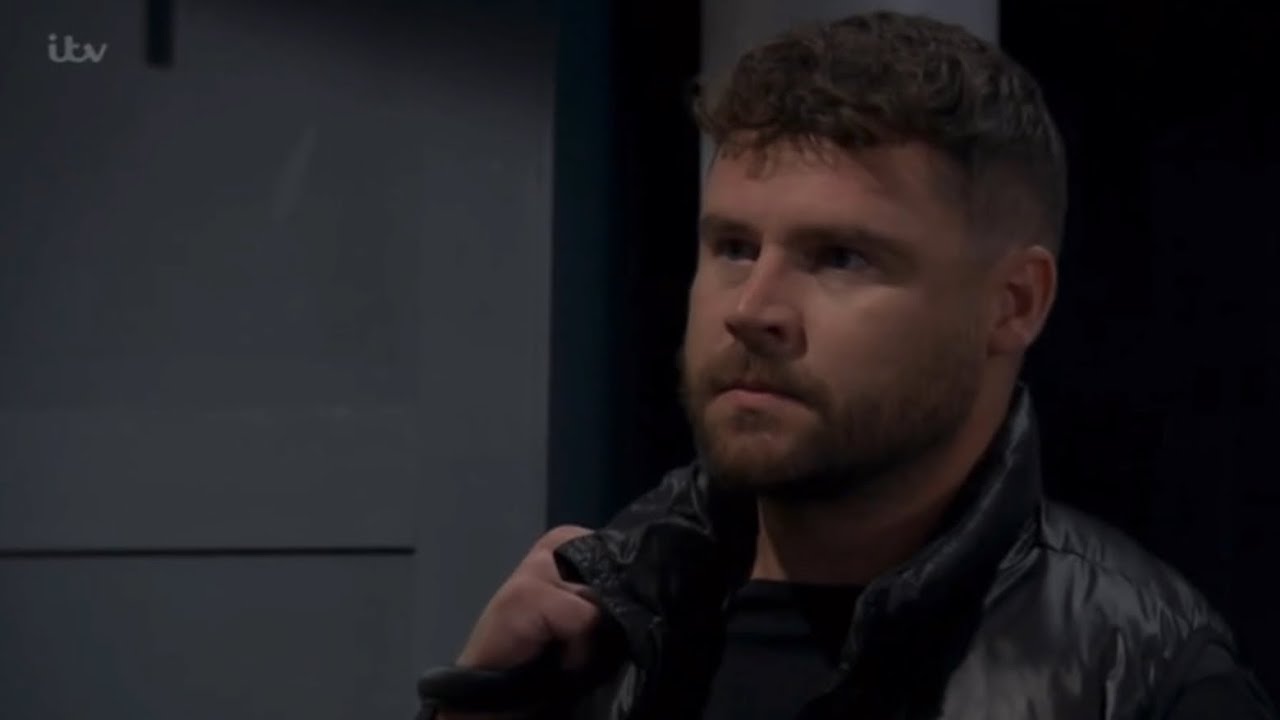 Emmerdale - Aaron Returns After Terry Knocks Liv Out (3rd October 2022 ...