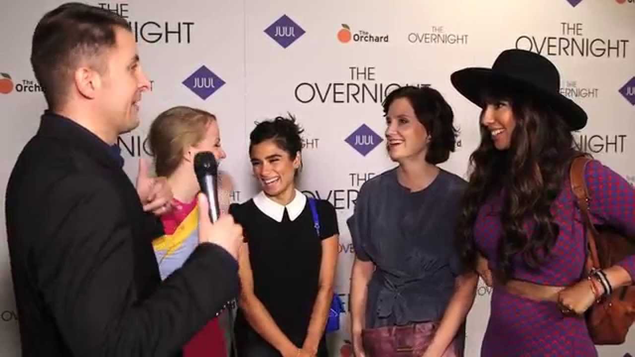 OITNB Cast At The NY Premiere Of The Overnight - YouTube