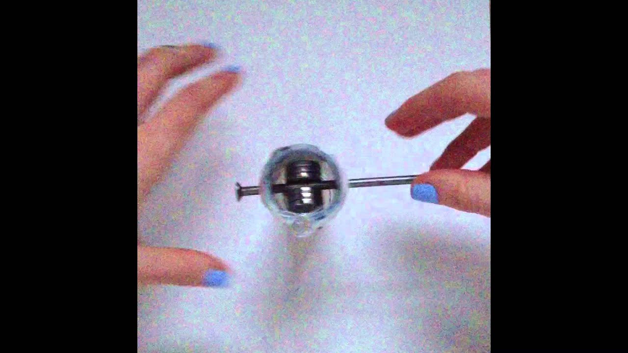How Generators Work | Physics Demo - YouTube