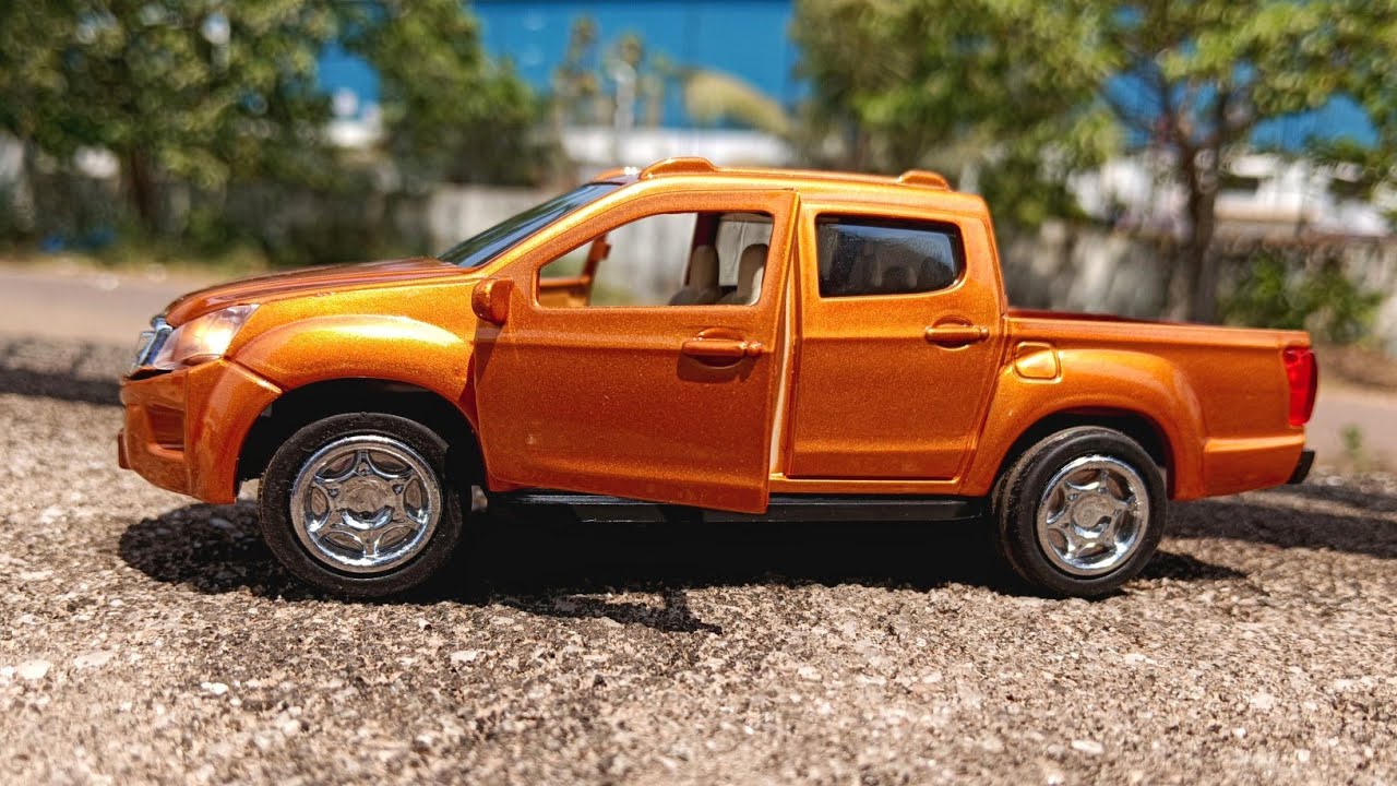 Unboxing of Diecast Scale Model Pick up / Miniature Model Car / Scale ...