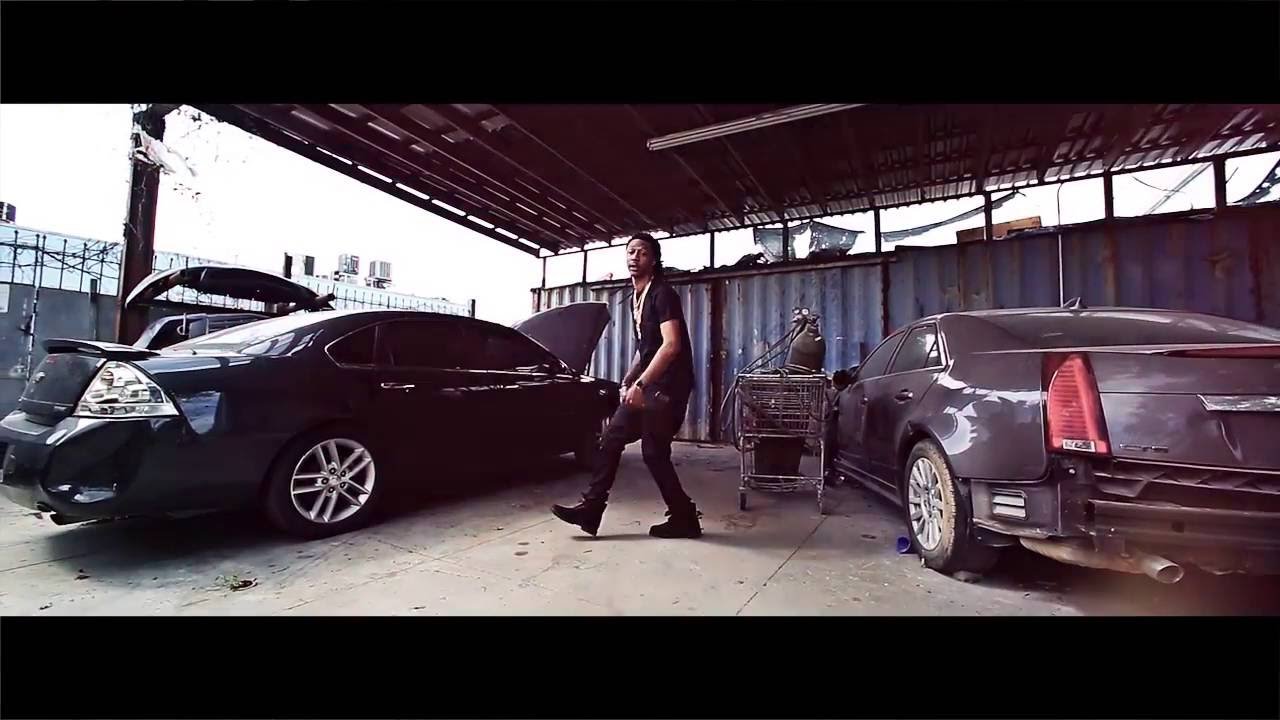 Ice Billion Berg - Smoke With Nobody (Feat. Gank Gaank) - YouTube