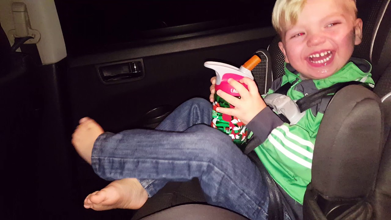 Ma, eat my feet. - YouTube