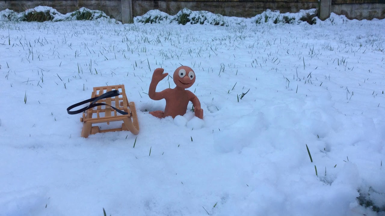 Morphs snow day - YouTube