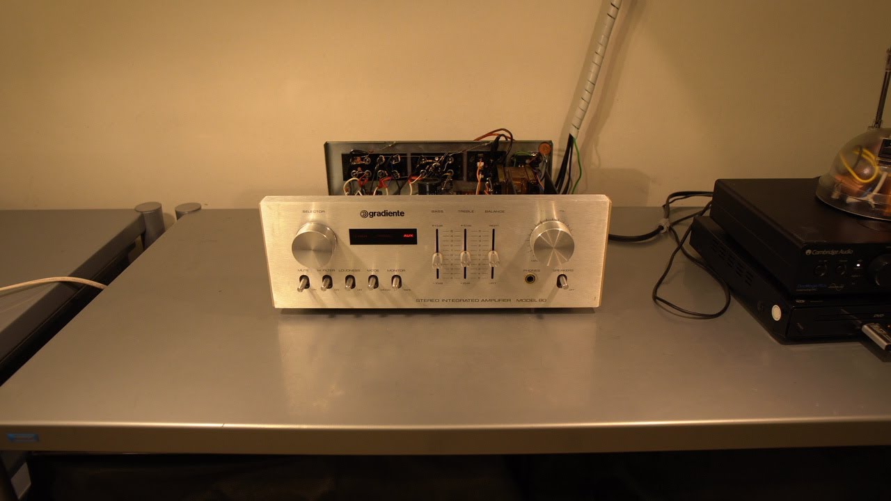 GRADIENTE MODEL 80 LAB-75 BRAZILIAN STEREO INTEGRATED AMPLIFIER DEMO 04 FLAT AUDIO - YouTube