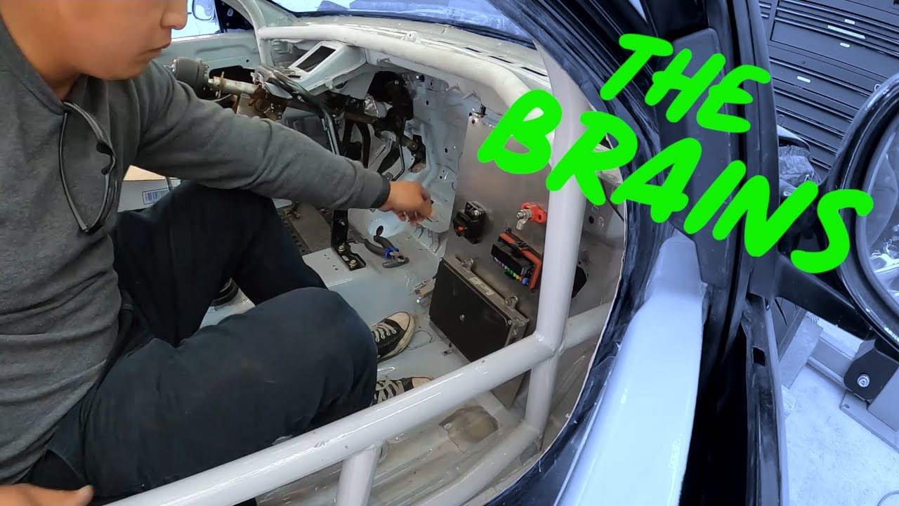 ECU & Fuse Box Mount Panel - Civic EG Track Car Build - YouTube