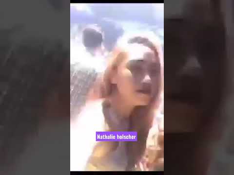 #nathalieholscher DJ cantik dan seksi mempunyai tato yang membuat semua lelaki terpesona