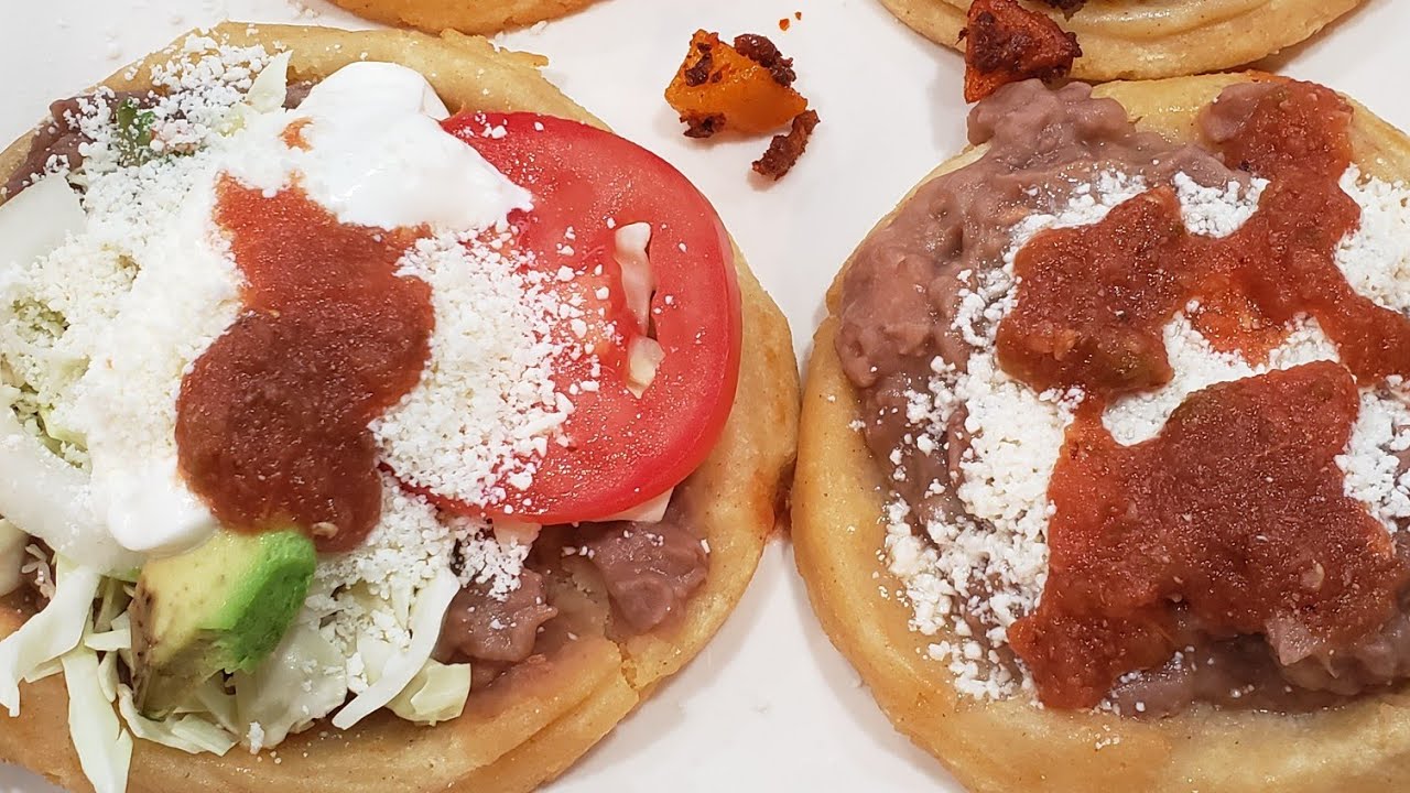 Sopes de frijoles te doy 3 ideas de aserlos - YouTube