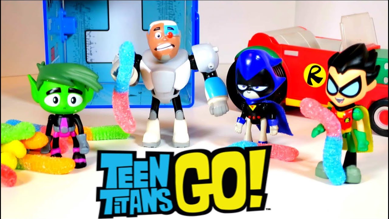 TEEN TITANS GO! Parody "Beast Boy PRANKS Starfire & Robin with Cyborg ...
