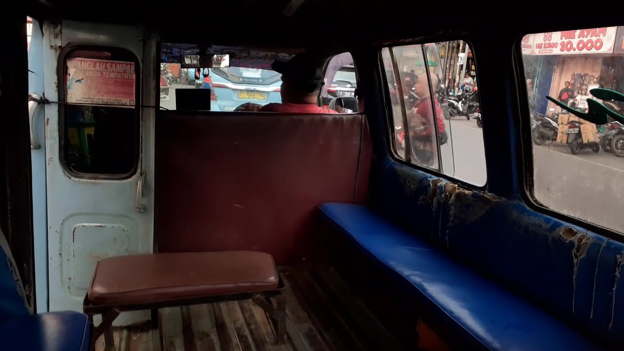 ANGKOT CIREBON GG 06 X-MAJU - YouTube