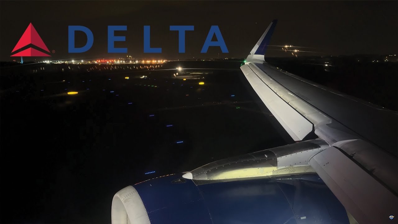 Parallel Night Landing in Atlanta on a Delta Air Lines Airbus A321 ...