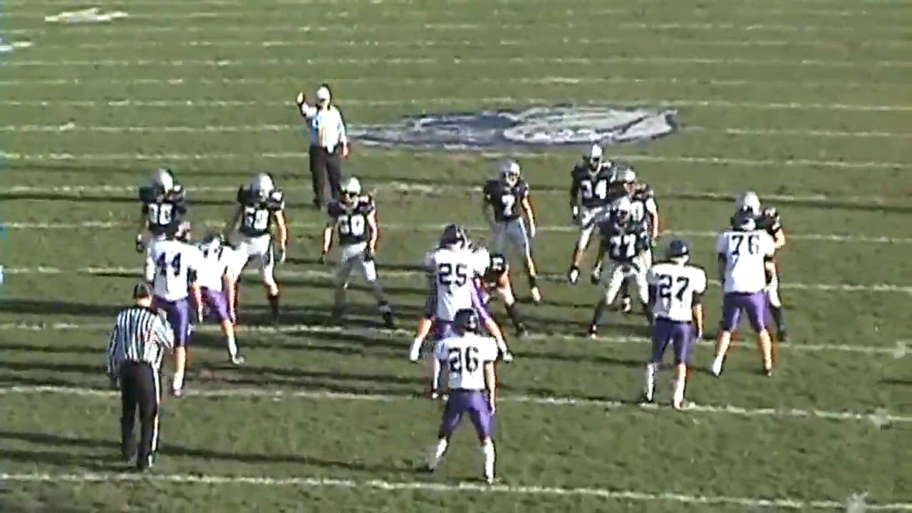 Onalaska vs Menasha Football Playoffs 10 22 2011 - YouTube