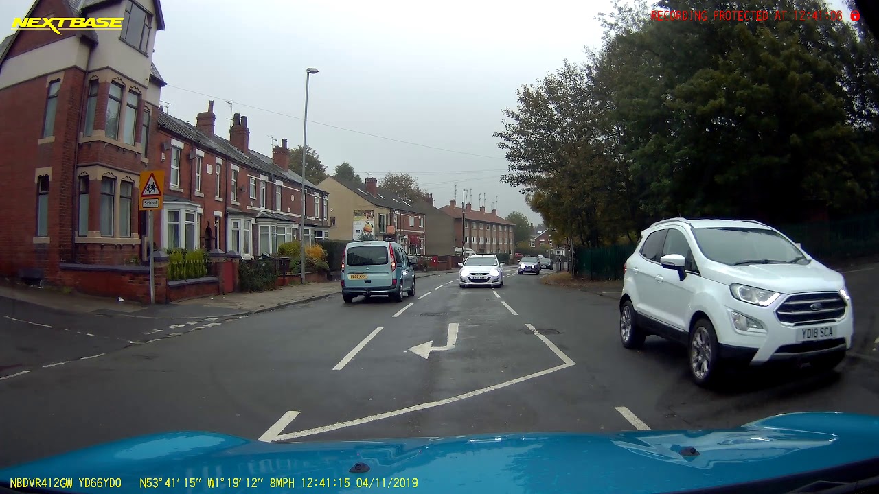 Right turn/nearside to nearside with a safely lane.MOV - YouTube