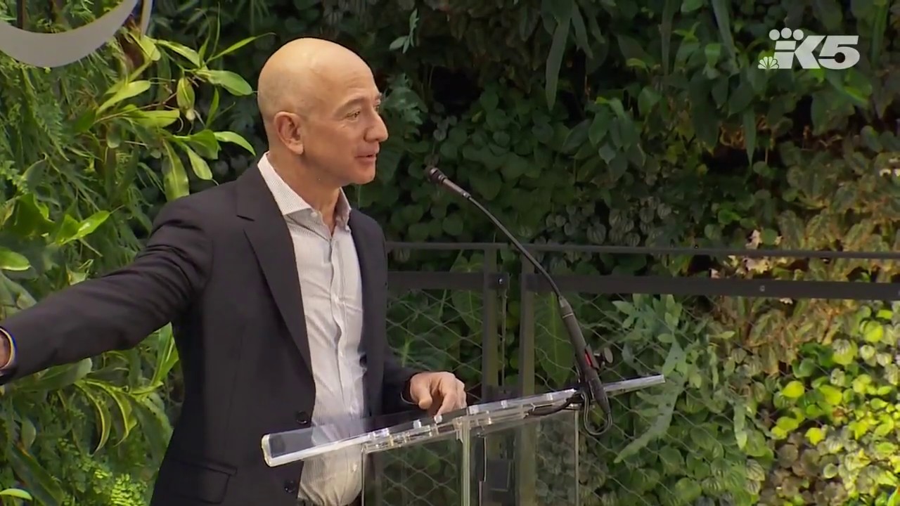 Jeff Bezos unveiled Amazon's 'The Spheres' - YouTube