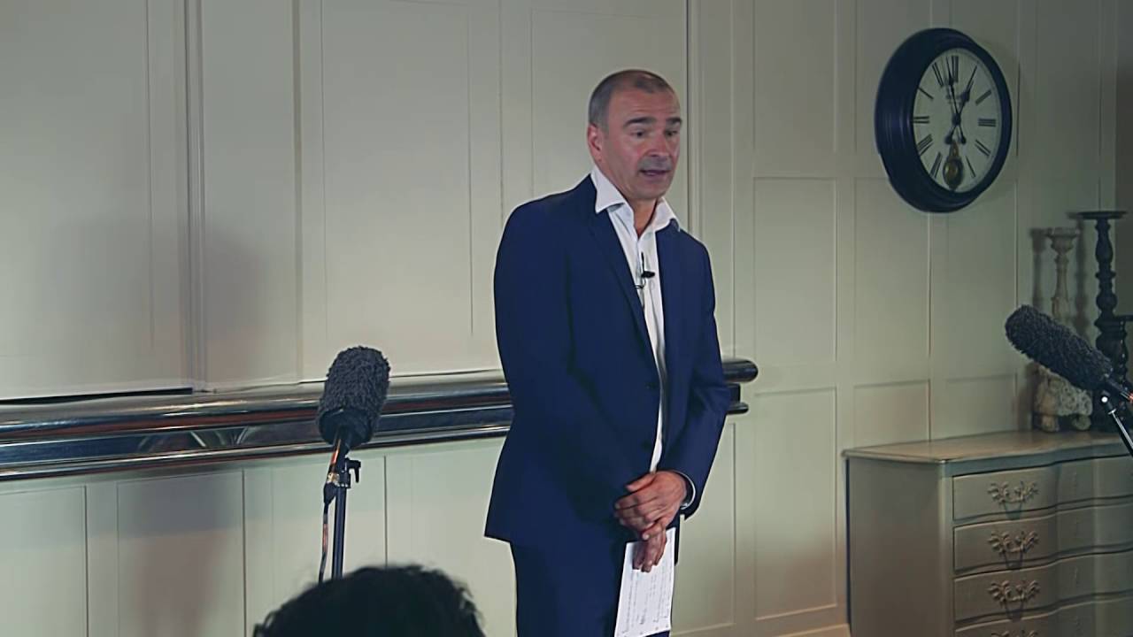 Derek Wright puts complicated pay and benefits systems into Room 101 ...