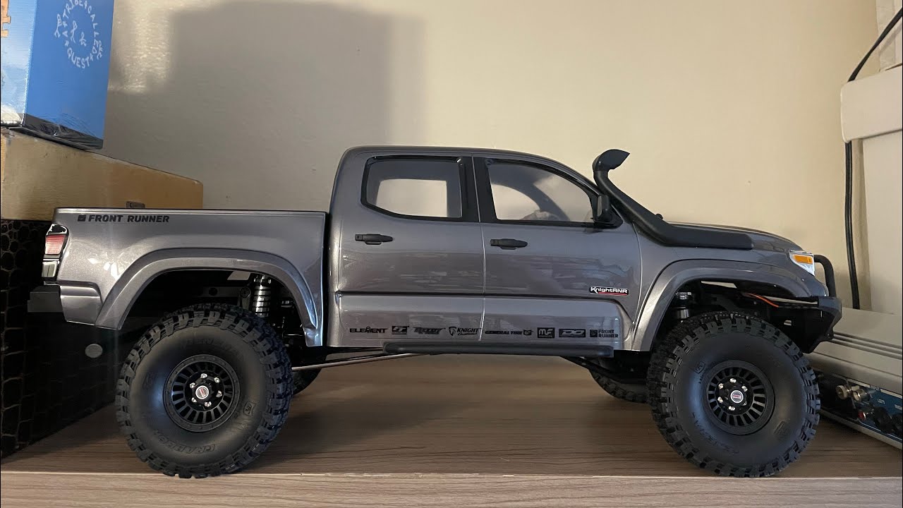 Fun Toyota #Tacoma ala Element Enduro #Knightrunner RC Rock Crawler ...