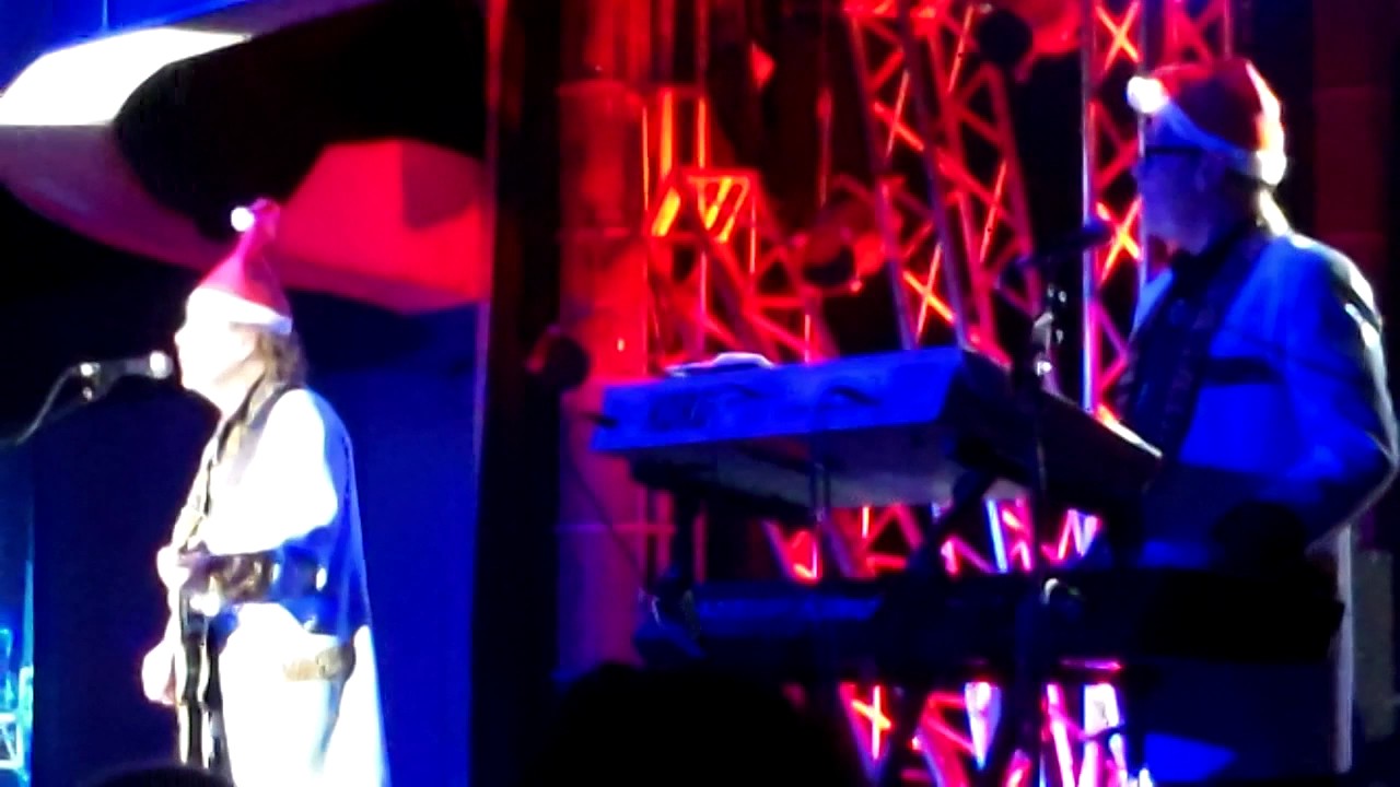 Butlins 70s Nov 2016 Mudd 2 Lonely this Christmas - YouTube