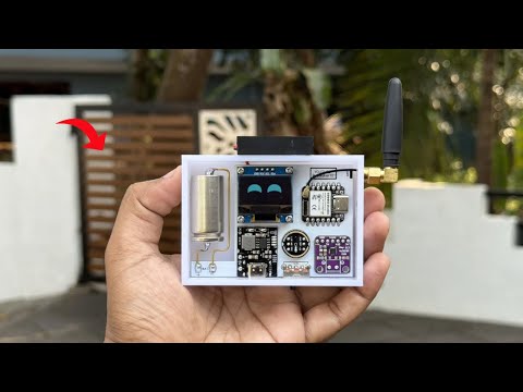 This DIY AI Desk Buddy Must Be in Every Home