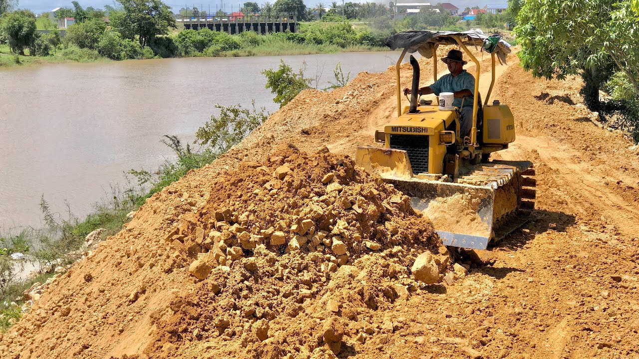 Wow !! techniques skills dozer pushing and 5 TON truck load of soil ...