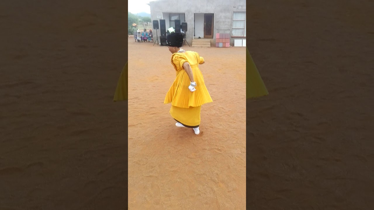 African Dance Sepedi Tradition - YouTube