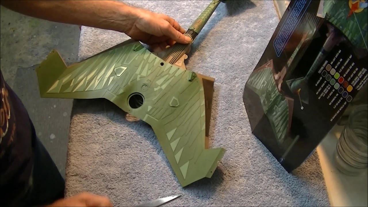 Klingon K'tinga Cruiser 1:350 Scale Model Build Pt 4 - YouTube