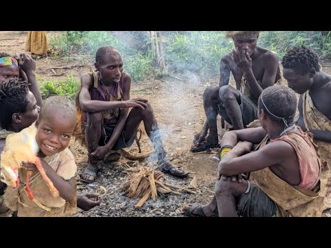 The Only Primitive Communal Society Remaining In Tanzania (Gathering ...