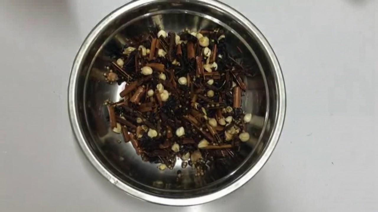 ยาดมเขย่า (ยาดมสมุนไพร) - YouTube