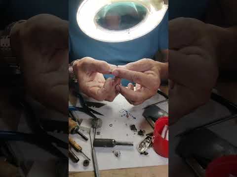 Ronson Comet lighter feuzerberg briquet disassembly, assembly and ...