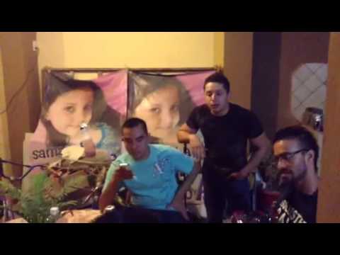 Los hermanos del fierro - YouTube