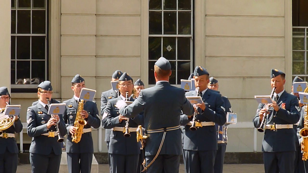 Royal Canadian Air Force Band - YouTube