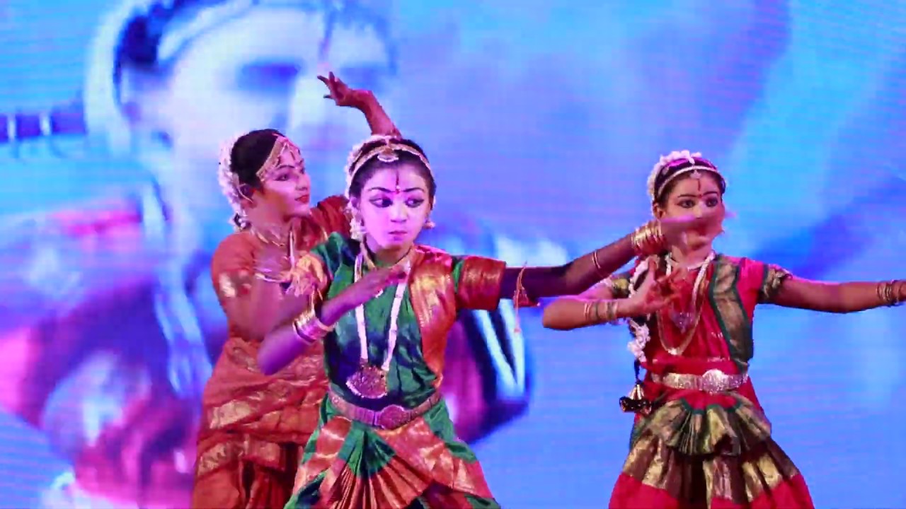 WELCOME DANCE - YouTube