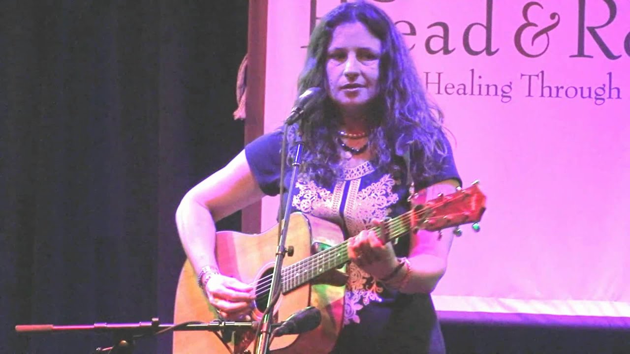 Audrey Auld (Mereza) perf. her songs" BREAD AND ROSES" and "FORTY ...