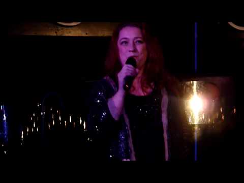 Niamh Kavanagh - In Your Eyes (UK Eurovision Party 2010) - YouTube
