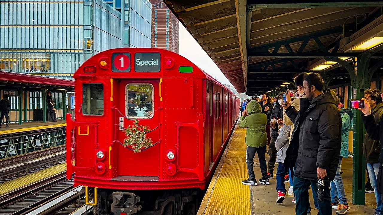 (1) Train and Train Of Many Colors Action - YouTube