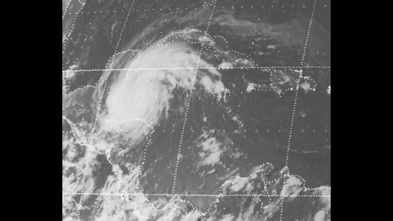 Hurricane Elena - YouTube